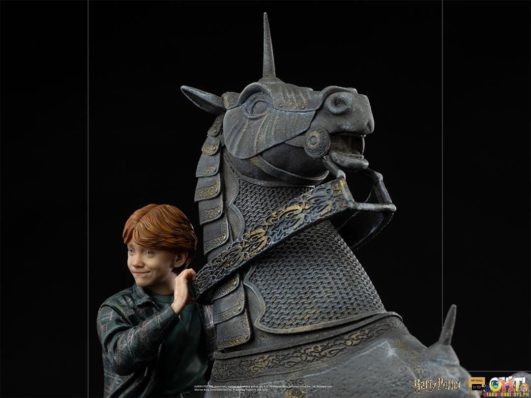 Iron Studios 1/10 Ron Weasley at the Wizard Chess Deluxe Art Scale ...